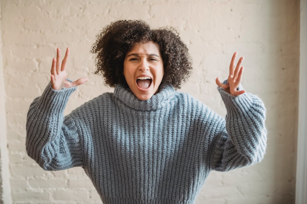 SOS agression verbale au travail : comment bien gérer ? 💥 SOS agression verbale au travail : comment bien gérer ? 💥